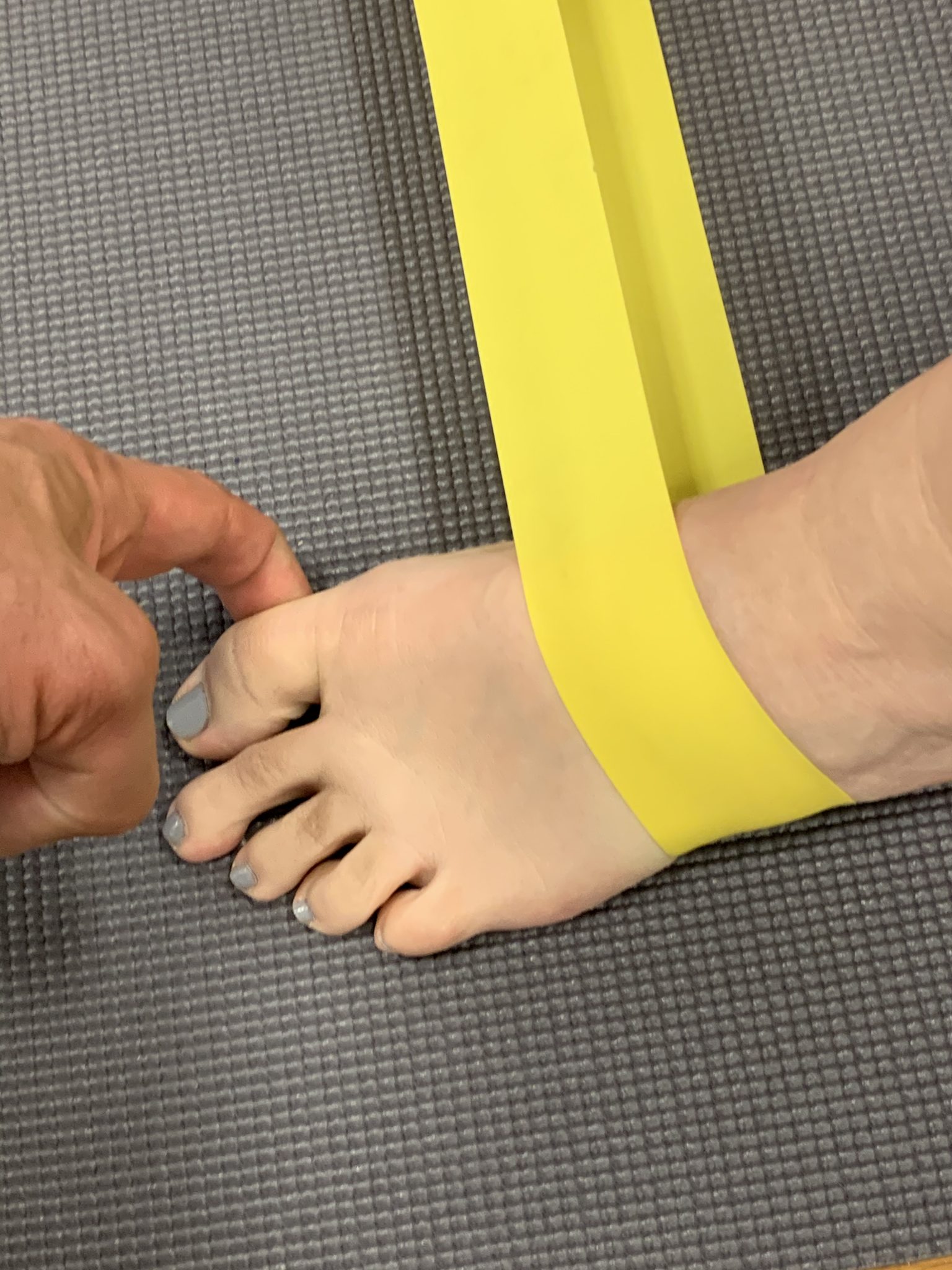 How Your Feet Unlocks Your Strength - Ultimate Sandbag Training