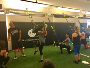 Build Shoulder Stability, Core Strength, & Hip Mobility With THESE PNF ...